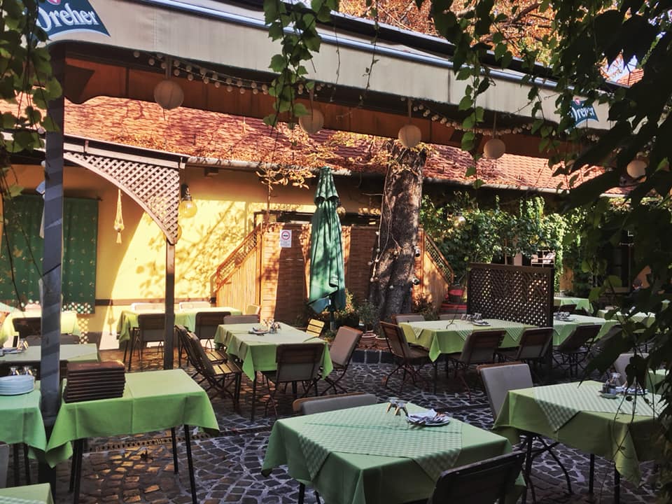 Salma Hayek Likes It. Do you? - Buda + Pest + Dishtory