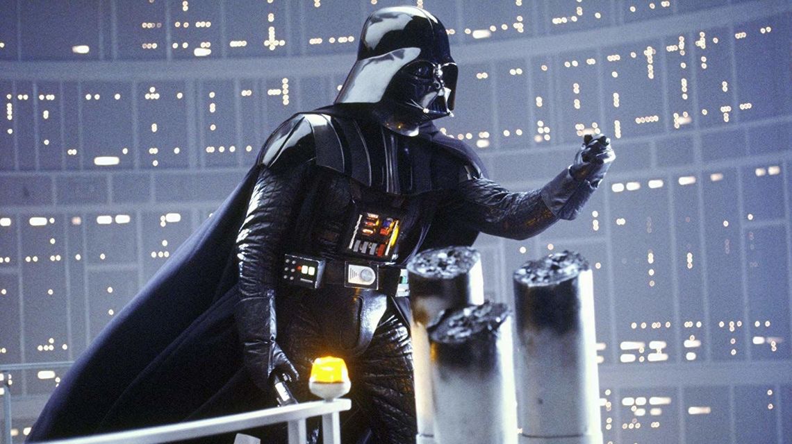 Elárverezik Darth Vader eredeti sisakját - Gazdagisztán