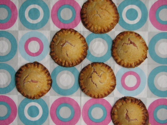 Rebarbarás napocskák - KajaPiaZongora - recept, receptek