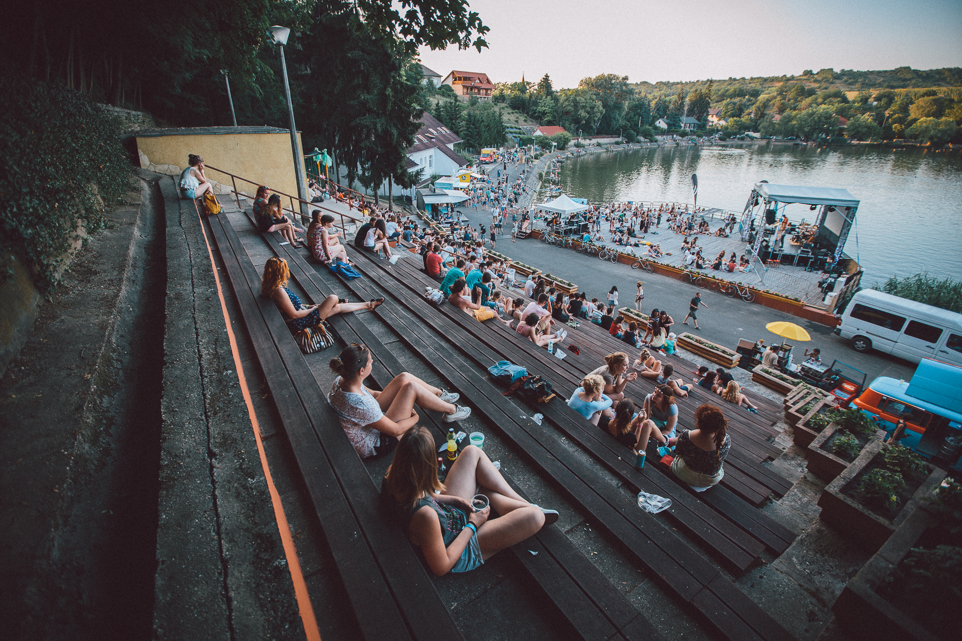 Bánki-Tó / Banki To Kirandulas Furdo To Strand Vizi Szinpad : Water ...