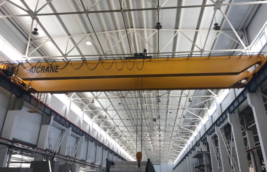 How Workshop Overhead Cranes Lift and Move Heavy Loads Efficiently ...