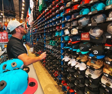 A földi mennyország... - Gondolat - Ébresztő