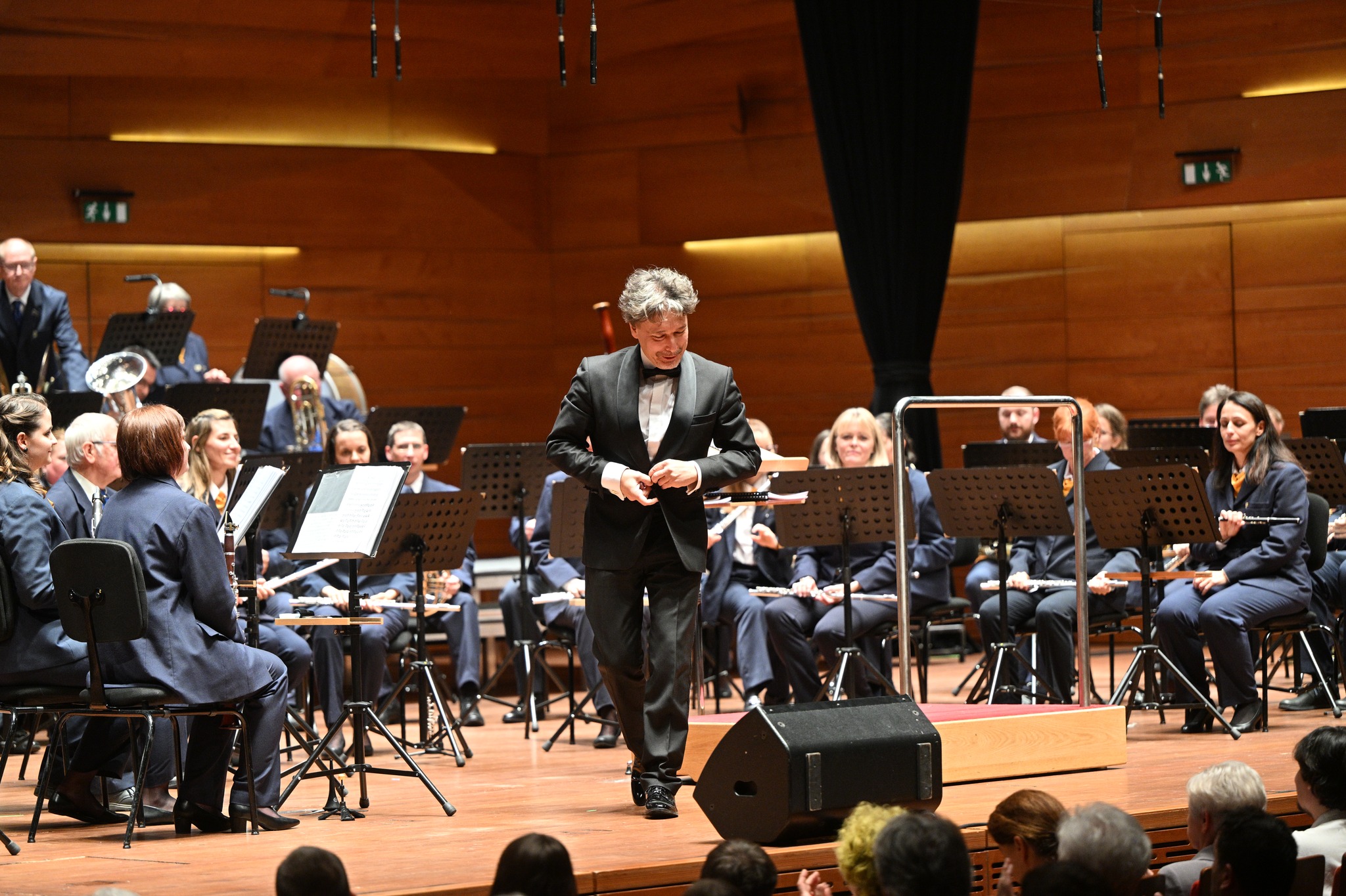 Mozdonyvezetői véna és zenei elegancia – Bókai Zoltánnal ünnepelte 80. születésnapját a Pécsi ...