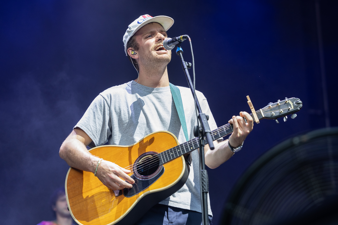 Józanul lötyögtünk bele a nyárba – ilyen volt Mac DeMarco a Budapest ...