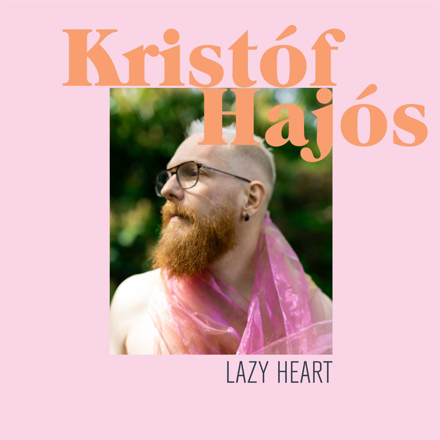 Táncos férfibánat Hajós Kristóf új klipjében – Itt a Lazy Heart - Recorder