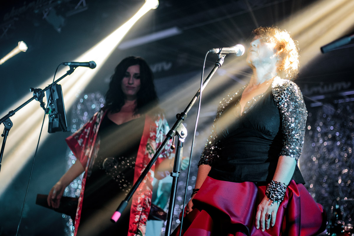 Eklektikus örömzene a Rocky Mountain és a Fuji árnyékából - Erik Sumo ...