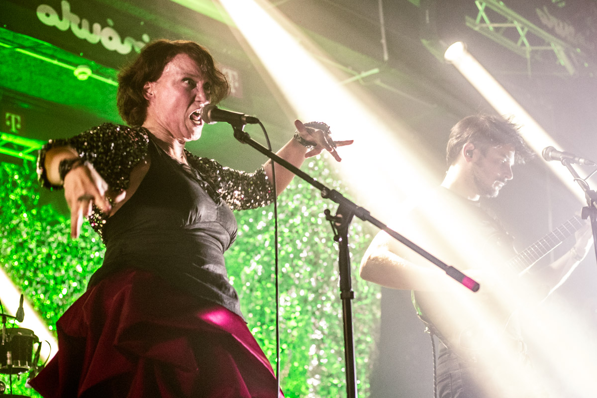 Eklektikus örömzene a Rocky Mountain és a Fuji árnyékából - Erik Sumo ...