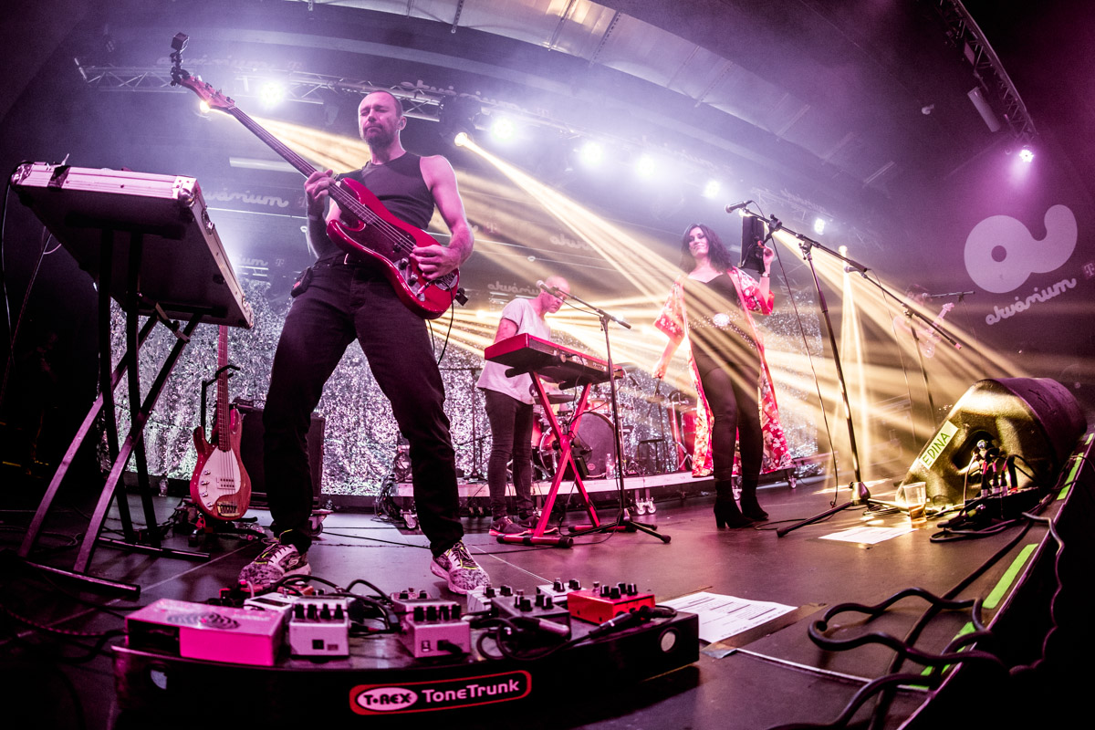 Eklektikus örömzene a Rocky Mountain és a Fuji árnyékából - Erik Sumo ...