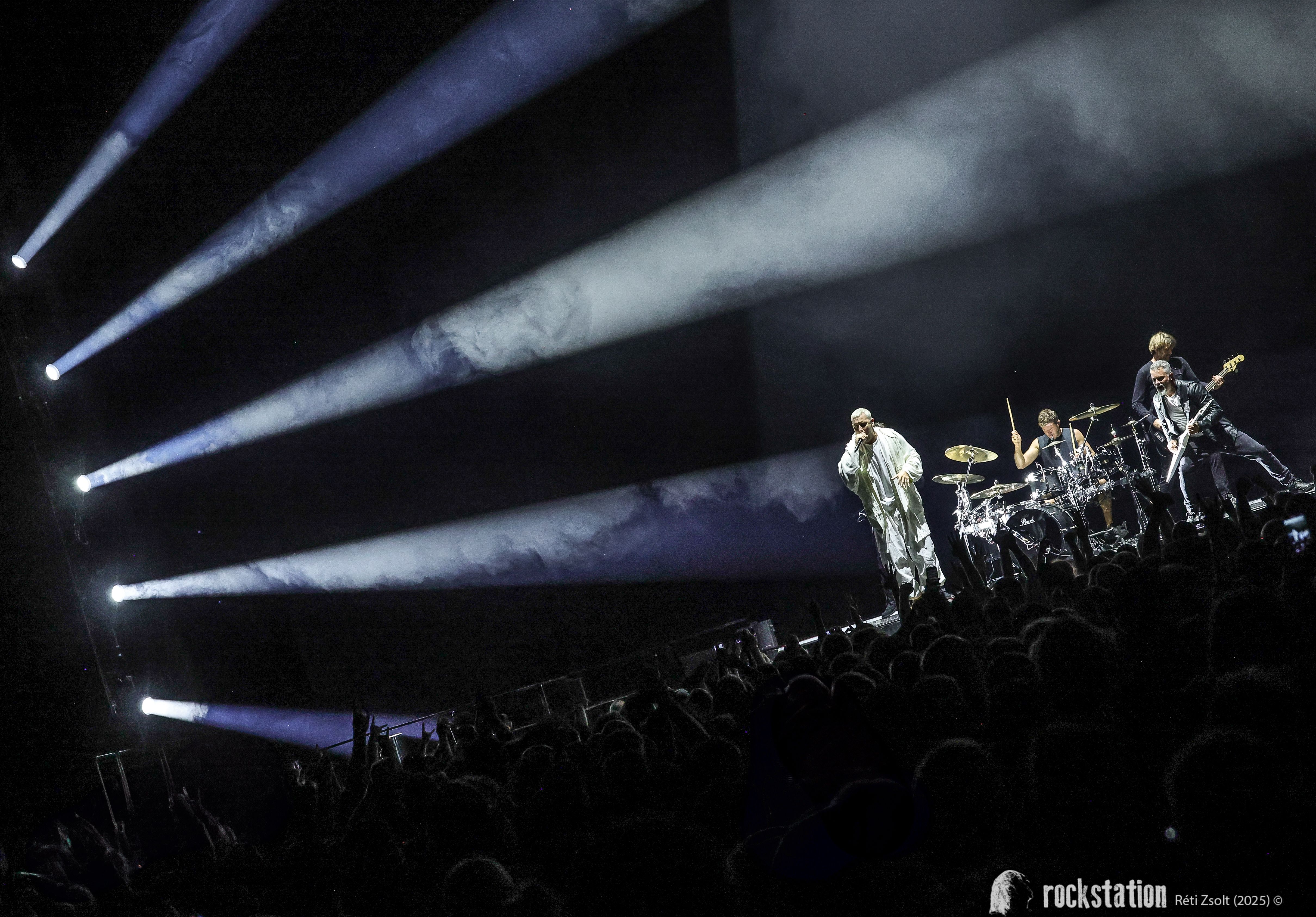 Parkway Drive l Thy Art Is Murder l The Amity Affliction @ Budapest ...