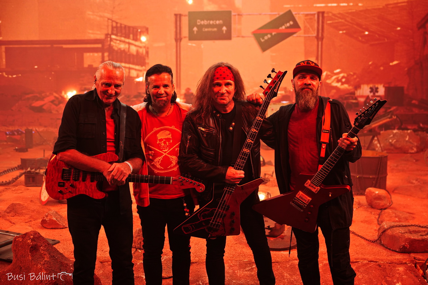 Kér a nép - Itt a legújabb Tankcsapda-dal és klip - RockStation