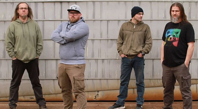 NOTS - Klippremier: Kastély - Rozsdagyár