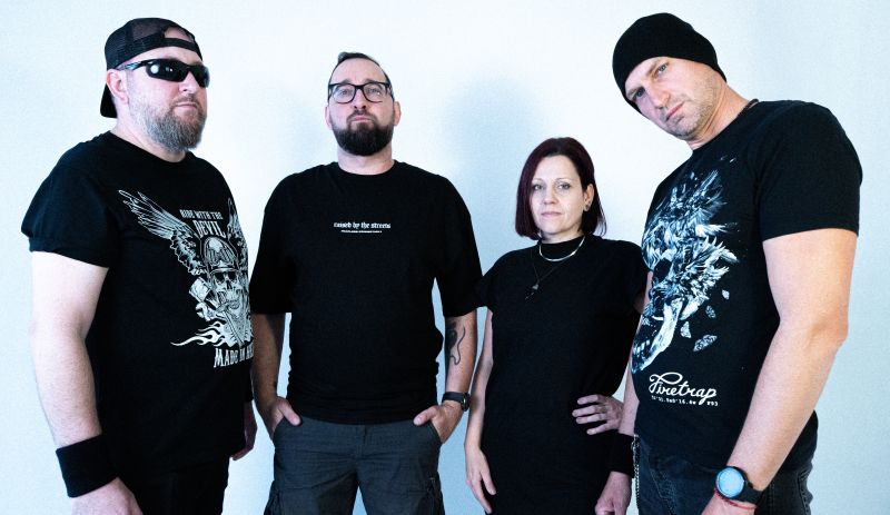 SAMAS - Már közel 20.000 megtekintésnél jár az Érzem, hogy élek ...