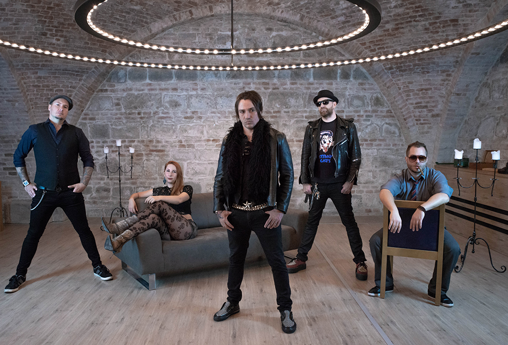 SUPERGOO - Új rockzenekar lépett a színre - Rozsdagyár