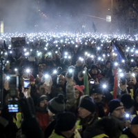 Öt kérdéssel fel lehet rúgni Orbán évértékelőjét és "családvédelmi ...
