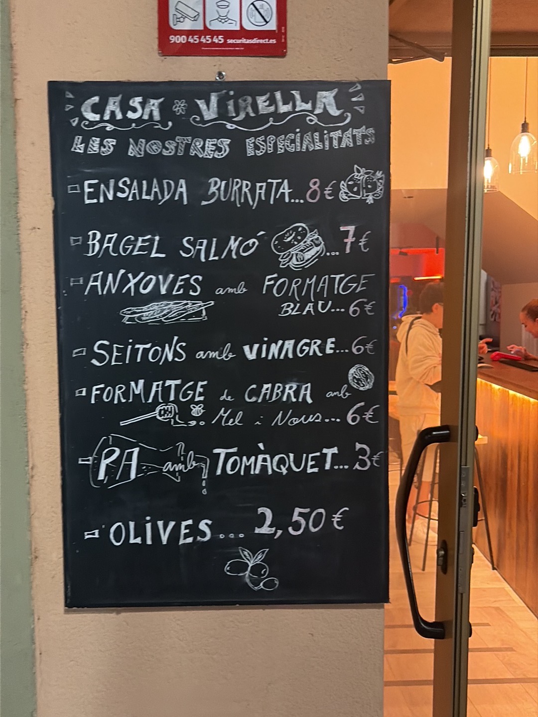 Casa Virella Tapas and Drink bar Vilanova i lá Geltrú - We Love Spain